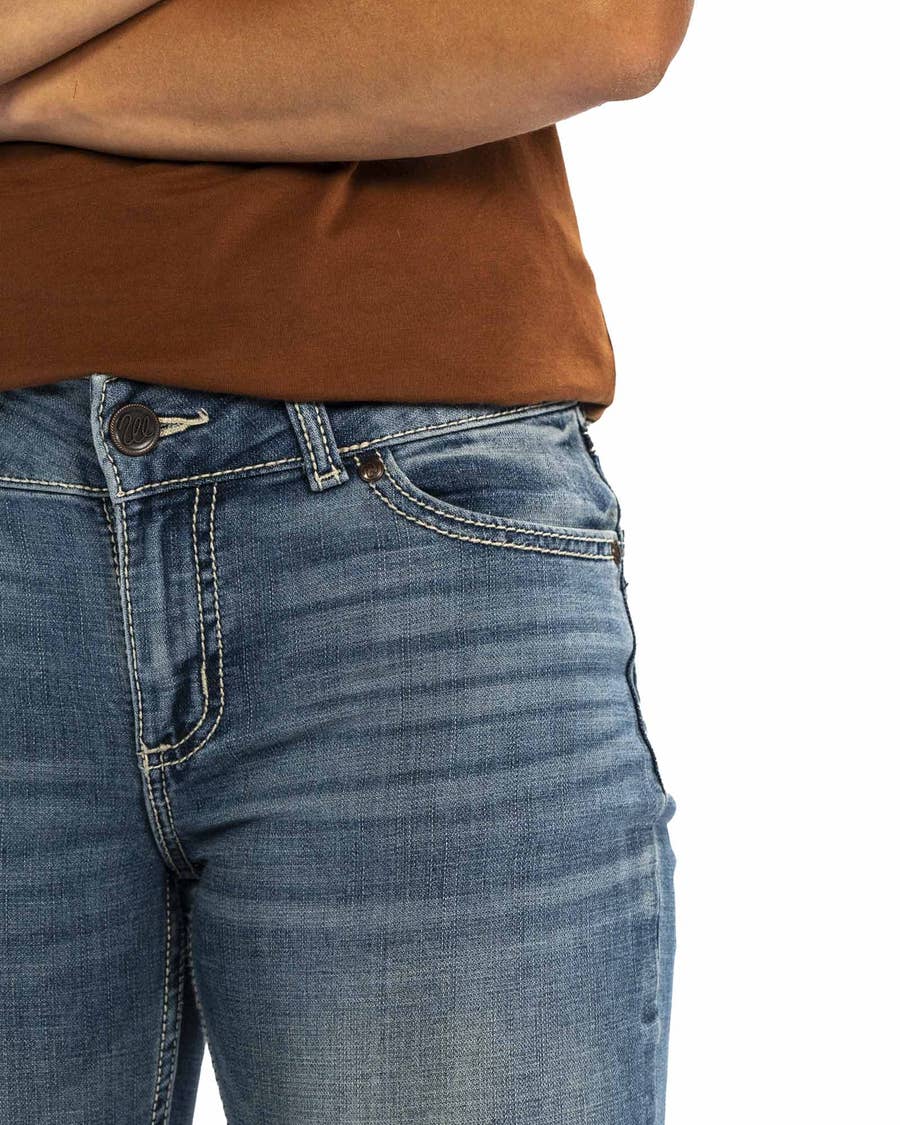 Wrangler Women's Retro Mid Rise Mae Jeans - Vintage