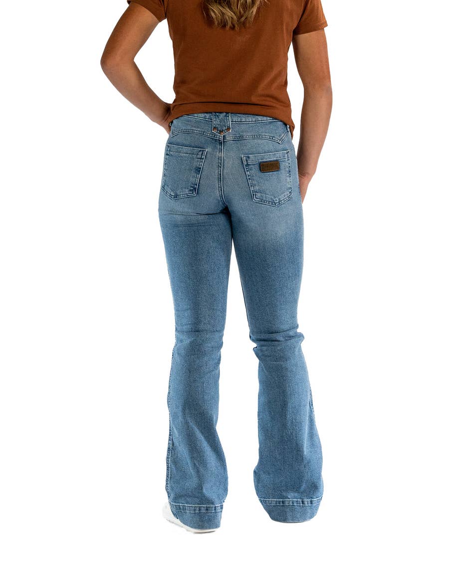 Smith + Rogue Women's No. 77 Rodeo Boot Cut Denim