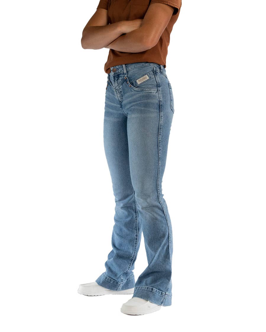 Smith + Rogue Women's No. 77 Rodeo Boot Cut Denim