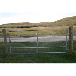 2W Livestock Equipment Farm Gate